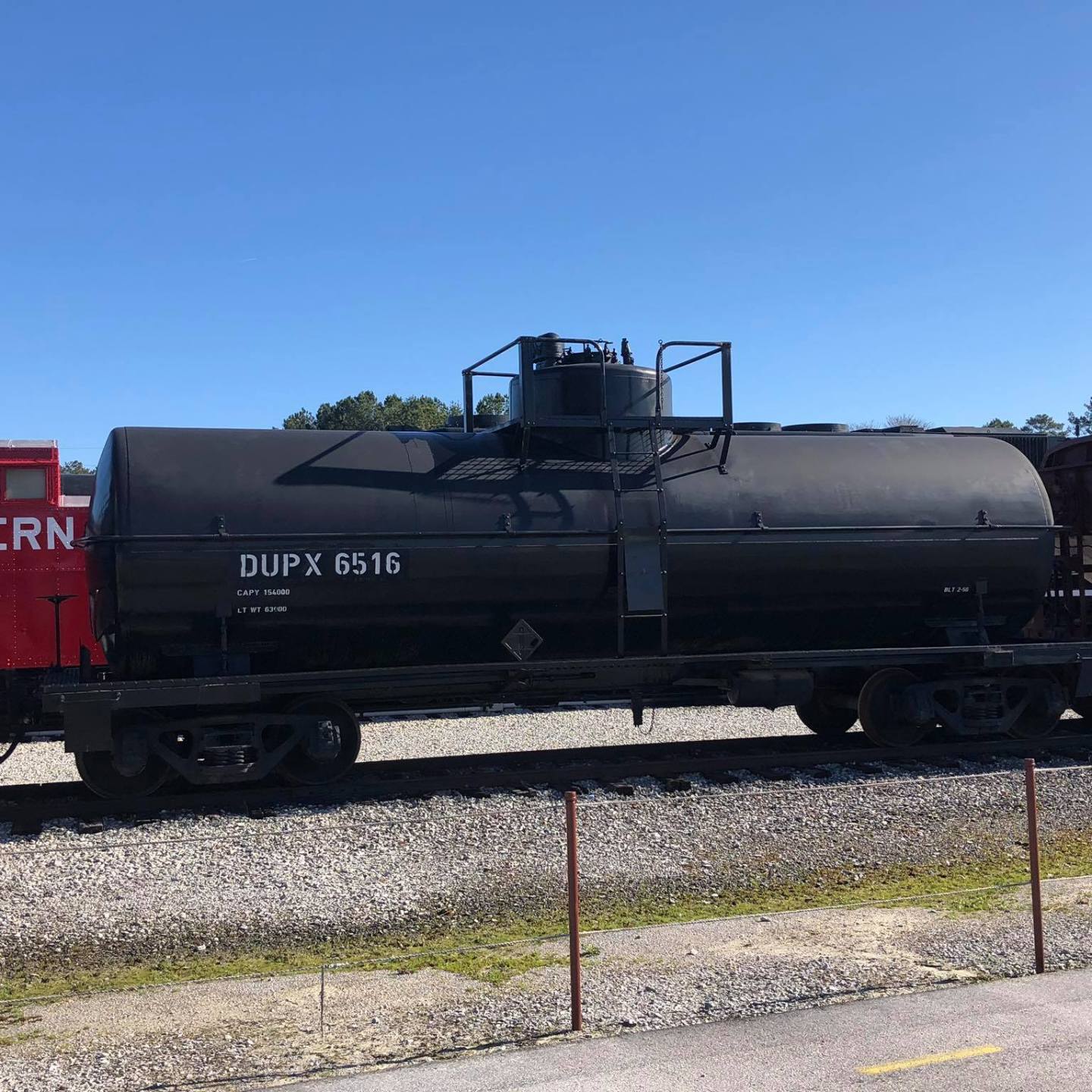 1956 DuPont Tank Car: Icon of Rail-Industry Collaboration